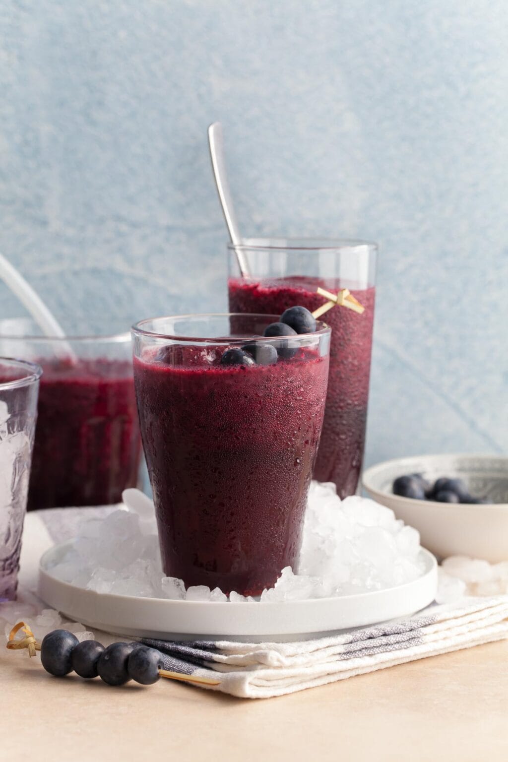 Blueberry Slushie (Easy & Healthy)